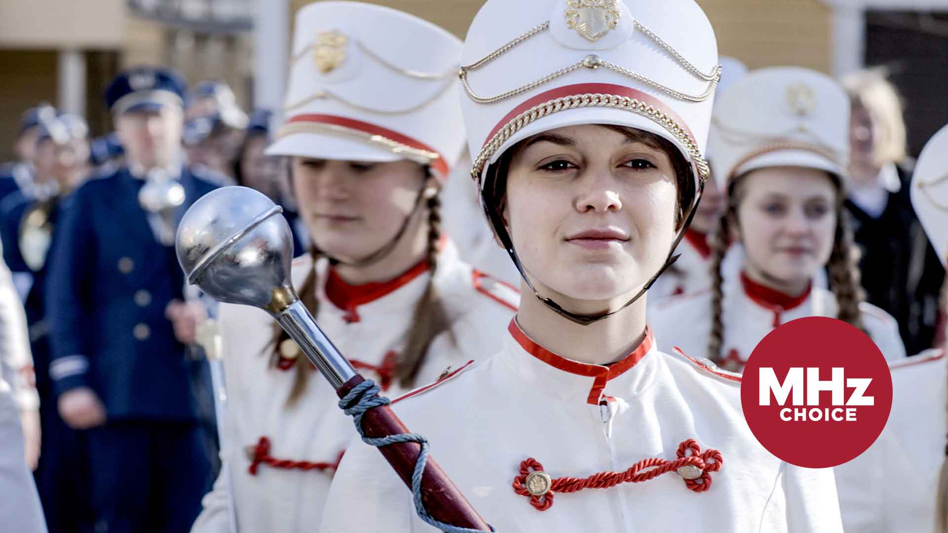 First Look: Lola Upside Down